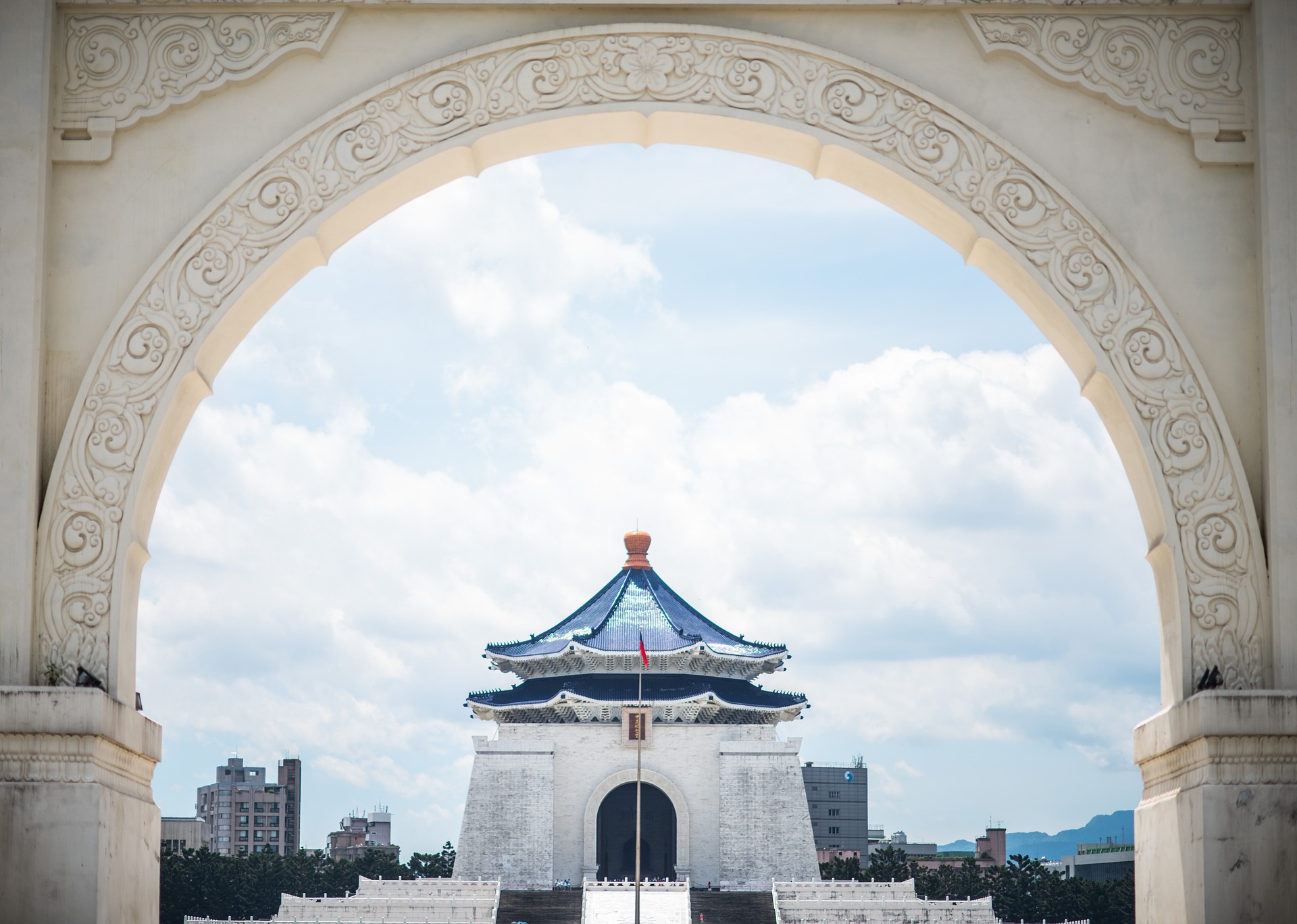 The Top 10 Cultural Differences Between Taiwan and China